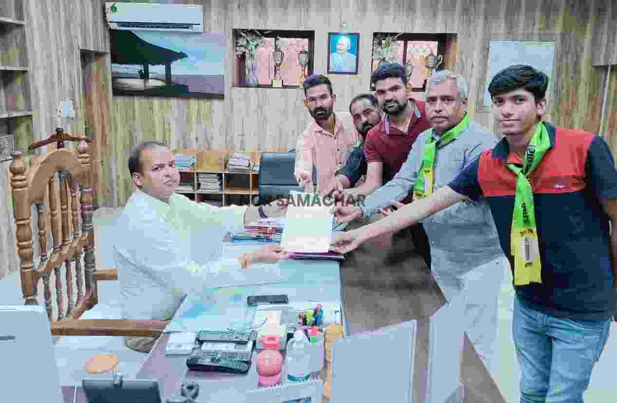 Ralopa leader Badri Lal: रालोपा नेता बद्री लाल जाट के नेतृत्व में ...